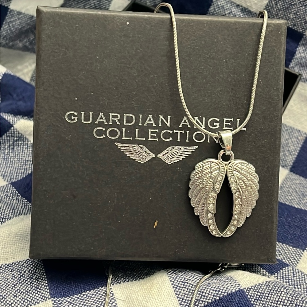 Guardian Angel Collection Angel Wings Necklace, Perso… - Gem